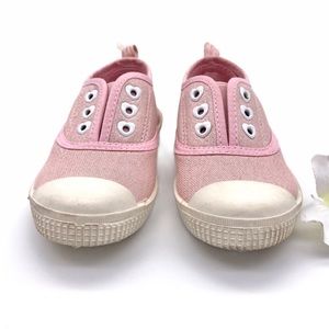 Joe Fresh | Shoes | Nwot Joe Fresh Pink Sparkle Heart Slipon Sneakers 8 ...